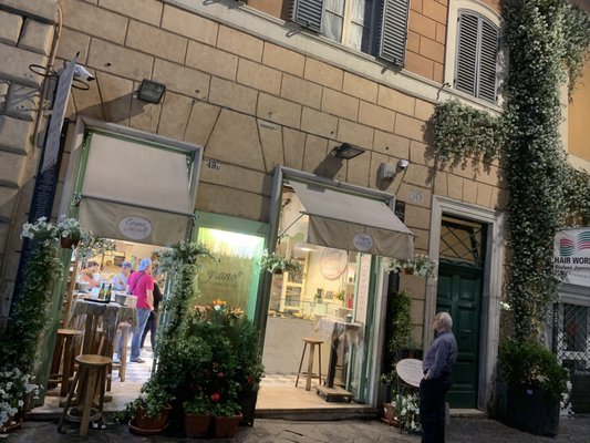 GRANO FRUTTA E FARINA - 147 Photos & 105 Reviews - Via della Croce 49A ...