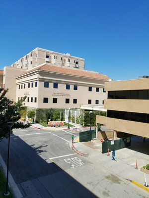 HUNTINGTON HEALTH - Updated December 2025 - 287 Photos & 944 Reviews ...