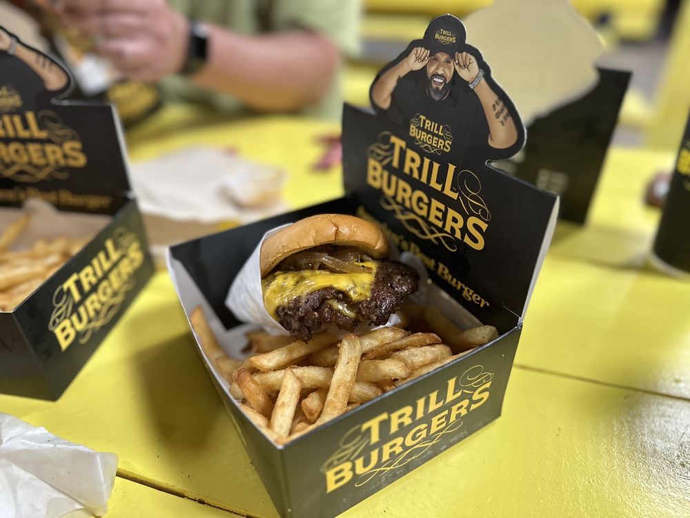 TRILL BURGERS - Updated July 2025 - 1329 Photos & 745 Reviews - 3607 S ...