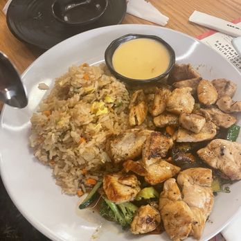 WILD GOJI REVOLVING SUSHI & BAR - Updated February 2025 - 1925 Photos ...