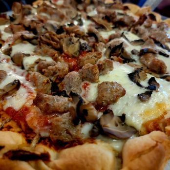 PALUMBO’S PIZZERIA - Updated July 2024 - 163 Photos & 134 Reviews ...