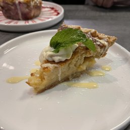 GATE 12 BAR & GRILL - Updated July 2025 - 193 Photos & 166 Reviews ...