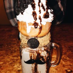 REGRUB BURGER BAR - Updated January 2026 - 208 Photos & 189 Reviews ...