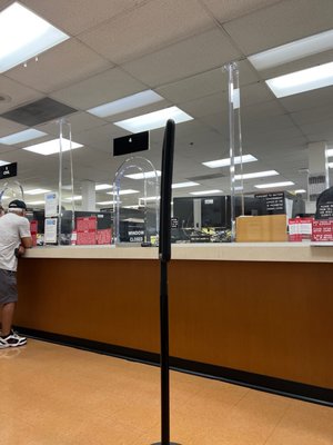 BURBANK COURTHOUSE - Updated December 2025 - 23 Photos & 55 Reviews ...