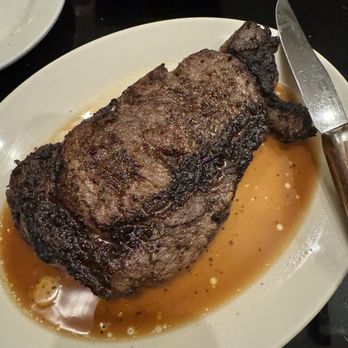 THE FAMOUS STEAK HOUSE - Updated August 2025 - 365 Photos & 486 Reviews ...