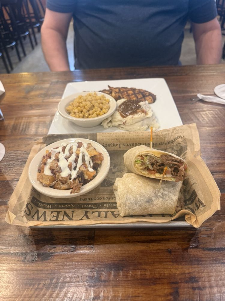 ROADHOUSE BARN & GRILL - Updated January 2026 - 125 Prairie Rd, Hawk ...