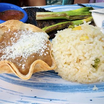 AZUL - Updated November 2025 - 646 Photos & 395 Reviews - 1177 N Elston ...