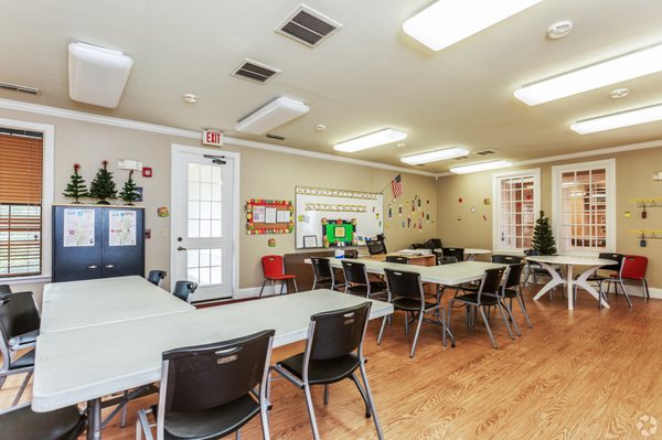 ROSEMONT OF EL DORADO APARTMENTS - Updated December 2025 - 34 Photos ...