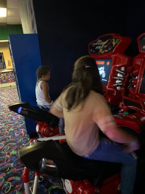 SKATE STATION - Updated July 2025 - 89 Photos & 57 Reviews - 3461 Kori ...