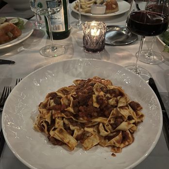 TAVERN ON RUSH - Updated June 2025 - 149 Photos & 61 Reviews - 1015 N ...