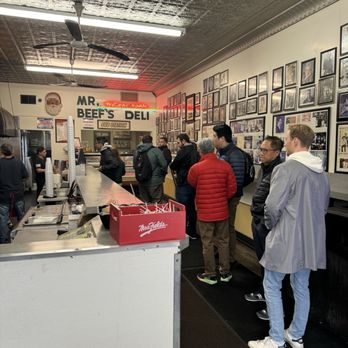 MR. BEEF - Updated June 2024 - 521 Photos & 515 Reviews - 666 N Orleans ...