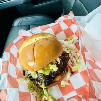 SMASH N DASH - Updated May 2025 - 14 Photos - 1919 Creighton Rd ...