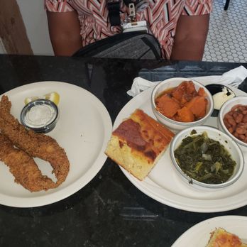 THE GLASS HAT CAFE - Updated June 2024 - 14 Photos & 11 Reviews - 423 ...