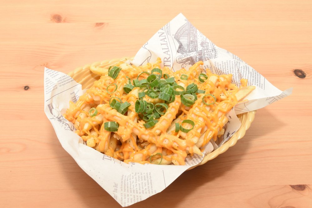 PEPPERMINT CRESCENT - Updated April 2025 - 17 Photos - 63 Karawatha St ...