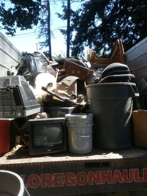 OREGON HAULING & CLEANUP - Updated August 2024 - 24 Reviews - 715 NW ...
