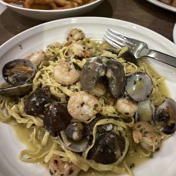 THE KITCHEN TABLE - 480 Photos & 215 Reviews - 530 W Plumb Ln, Reno ...