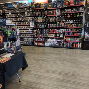 GAMESTOP - Updated December 2025 - 16 Photos & 25 Reviews - 11025 ...