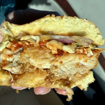 CLUCKERS - Updated October 2025 - 216 Photos & 121 Reviews - 701 S ...