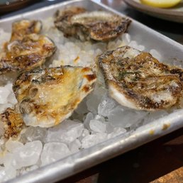ST. ROCH FINE OYSTERS + BAR - Updated December 2025 - 956 Photos & 478 ...
