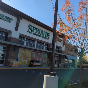 SPROUTS FARMERS MARKET - Updated April 2025 - 73 Photos & 92 Reviews ...