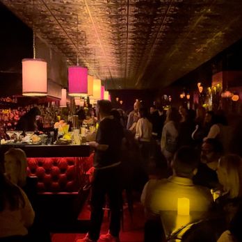 GREEN LADY LOUNGE - Updated February 2025 - 433 Photos & 540 Reviews ...