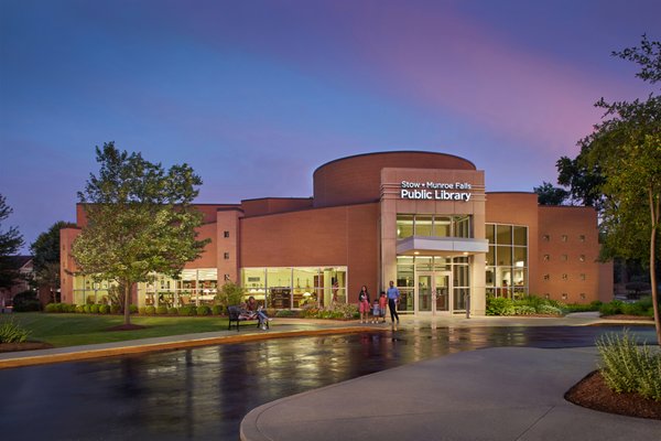 STOW-MUNROE FALLS PUBLIC LIBRARY - Updated February 2026 - 17 Photos - 3512 Darrow Rd, Stow ...