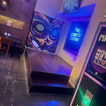 BETELGEUSE BETELGEUSE - MONTROSE - Updated May 2025 - 203 Photos & 73 Reviews - 4500 Montrose ...