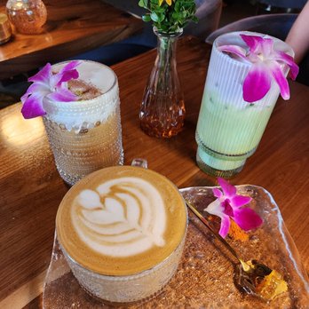 THE COFFEE BUILDERS - Updated March 2025 - 950 Photos & 390 Reviews ...