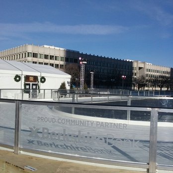 BOSTON CITY HALL - Updated December 2025 - 129 Photos & 45 Reviews - 1 ...