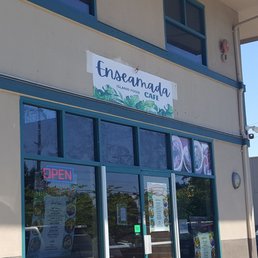 ENSEAMADA CAFE - Updated January 2026 - 724 Photos & 330 Reviews - 11114 Evergreen Way, Everett ...