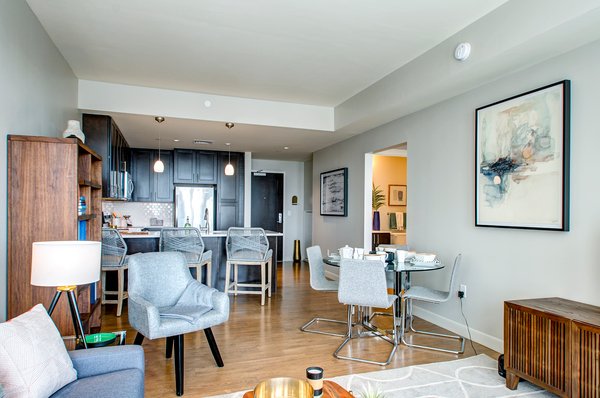 THE ALEXANDER - Updated December 2025 - 69 Photos - 300 Alexander Ct ...