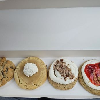 CRUMBL - ALAMO RANCH - Updated July 2025 - 149 Photos & 70 Reviews ...