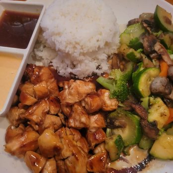 SUMO JAPANESE STEAKHOUSE AND SUSHI BAR - Updated December 2025 - 130 ...