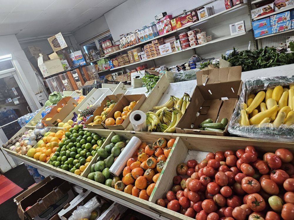 FADAK INTERNATIONAL FOOD MARKET - Updated April 2026 - 2601 Parade St ...