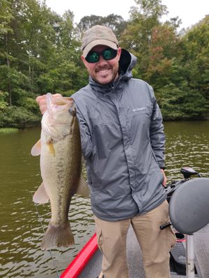 JOSH - FISHING GUIDE - Belews Creek, North Carolina - Boat Tours ...