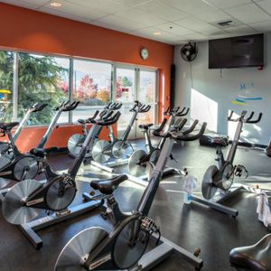 WORX OF WENATCHEE - Updated June 2025 - 18 Photos - 12 Worthen St ...