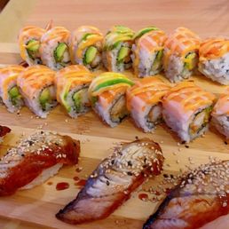 FLYING ROLL - Updated December 2025 - 607 Photos & 371 Reviews - 3312 ...