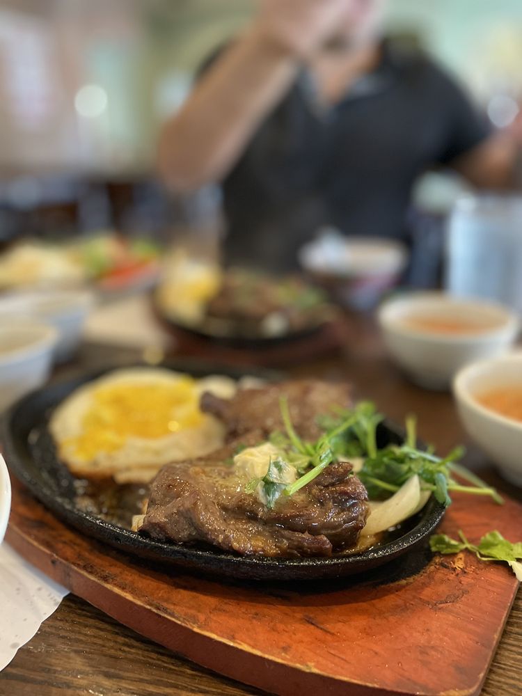 QUAN VY RESTAURANT - Updated May 2025 - 287 Photos & 291 Reviews ...