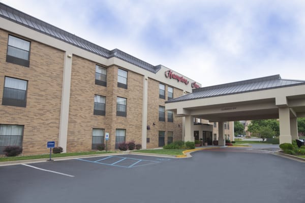 HAMPTON INN LEXINGTON SOUTH-KEENELAND/AIRPORT - Updated September 2025 ...