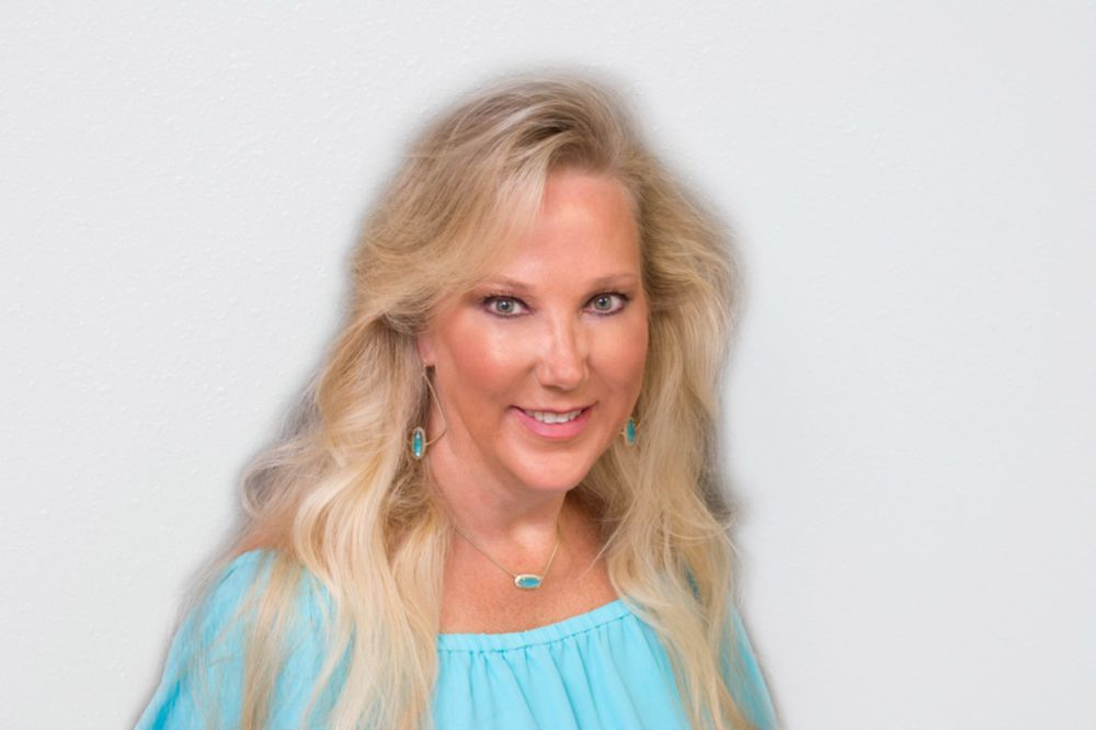 HOLLY REALTORS - Updated August 2024 - 3211 W Wadley Ave, Midland ...