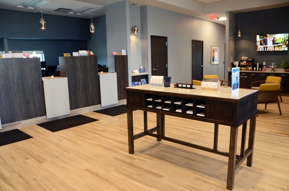 TOWN BANK - Updated June 2024 - 5005 E Washington Ave, Racine ...