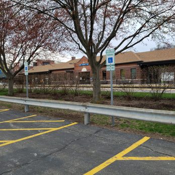 THE METRA STATION - Updated November 2025 - 26 Photos & 15 Reviews ...