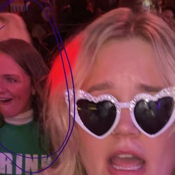 HOGS & KISSES - Updated August 2025 - 34 Photos & 107 Reviews - 149 ...