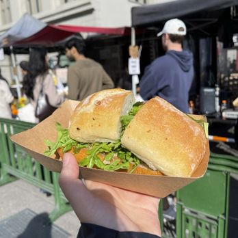 ROLI ROTI GOURMET ROTISSERIE - Updated March 2025 - 2009 Photos & 1631 ...