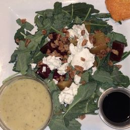 HIGHLAND TAP - 282 Photos & 372 Reviews - 1026 N Highland Ave NE ...