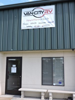 VAN CITY RV - COLORADO SPRINGS - Updated October 2025 - 20 Photos & 19 ...