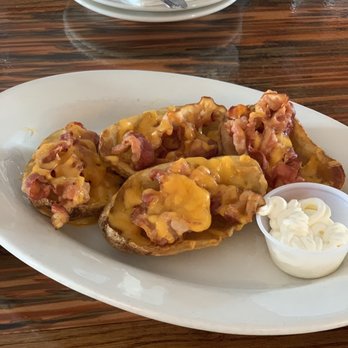 THE ROCK WALL PUB & GRUB - Updated January 2026 - 19 Photos & 38 ...