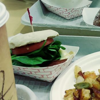 KAISER PERMANENTE CAFETERIA - Updated October 2025 - 30 Photos & 25 ...