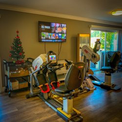 MADISON GROVE POST ACUTE - 59 Photos & 57 Reviews - 1618 Laurel Ave ...