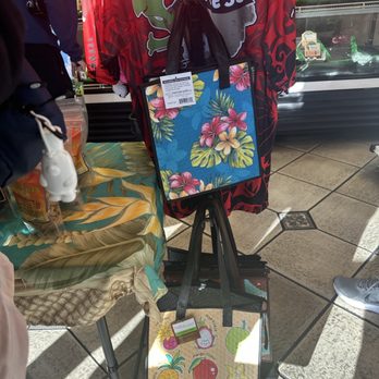 POKE EXPRESS - Updated June 2025 - 729 Photos & 709 Reviews - 19 S ...